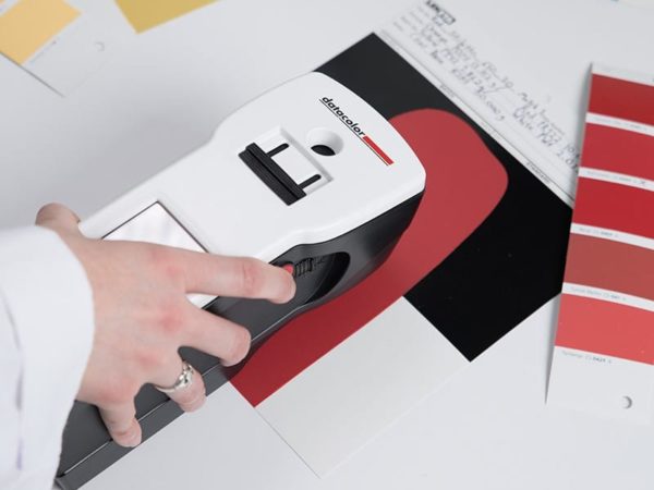 Portable Spectrophotometer Handheld Color Reader | Datacolor